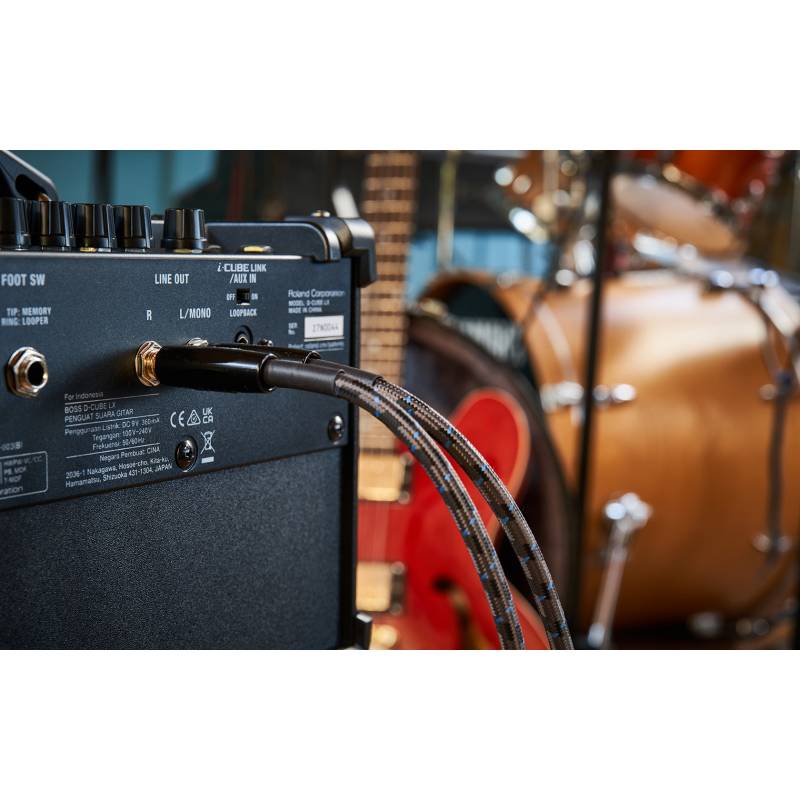 BOSS DUAL-CUBE-XL : L' ampli guitare stéréo rempli de puissance