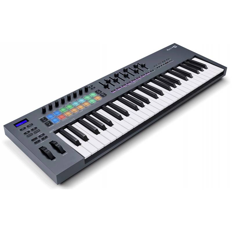 NOVATION FLKEY-49 : Le clavier maître pour créer votre musique