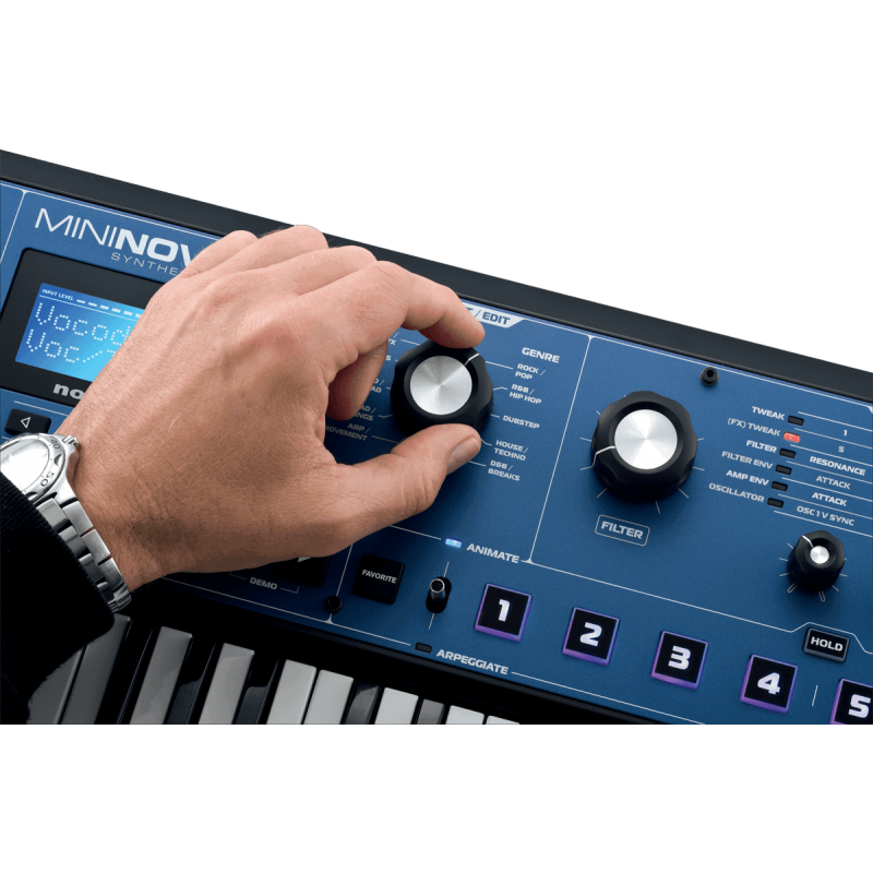 NOVATION MININOVA : LA REFERENCE DES SYNTHE AVEC VOCODEUR